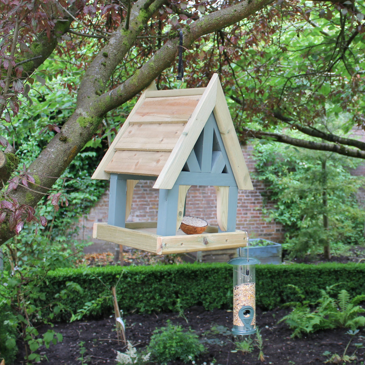 COTTAGE HANGING BIRD TABLE – Churnet Valley Garden Furniture