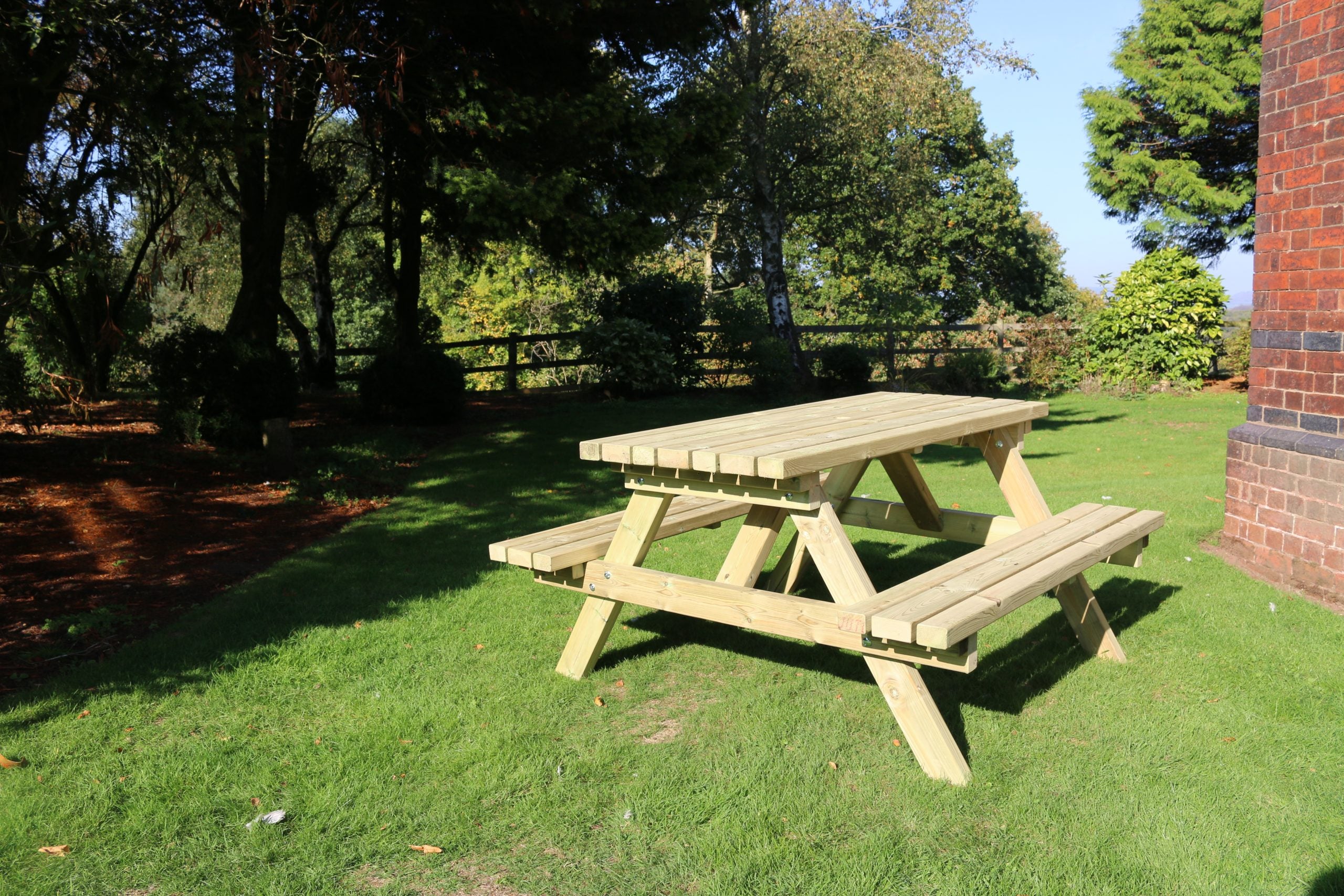 Garden table bench store